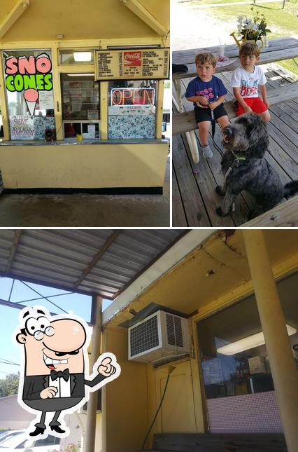 The Yellow Umbrella, Fort Smith - Restaurant menu, prices and reviews