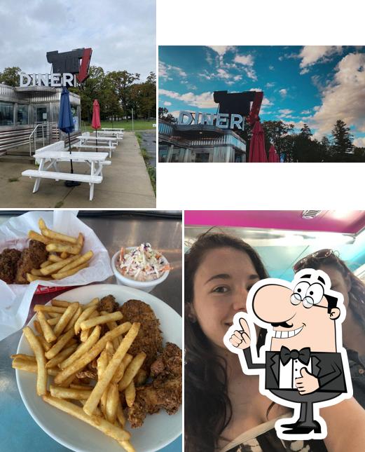 The Comet Classic Diner & Creamery in USA - Restaurant reviews