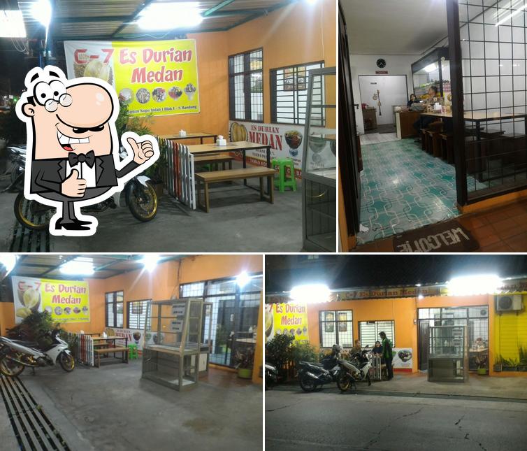 ES DURIAN MEDAN cafe, Bandung - Restaurant reviews