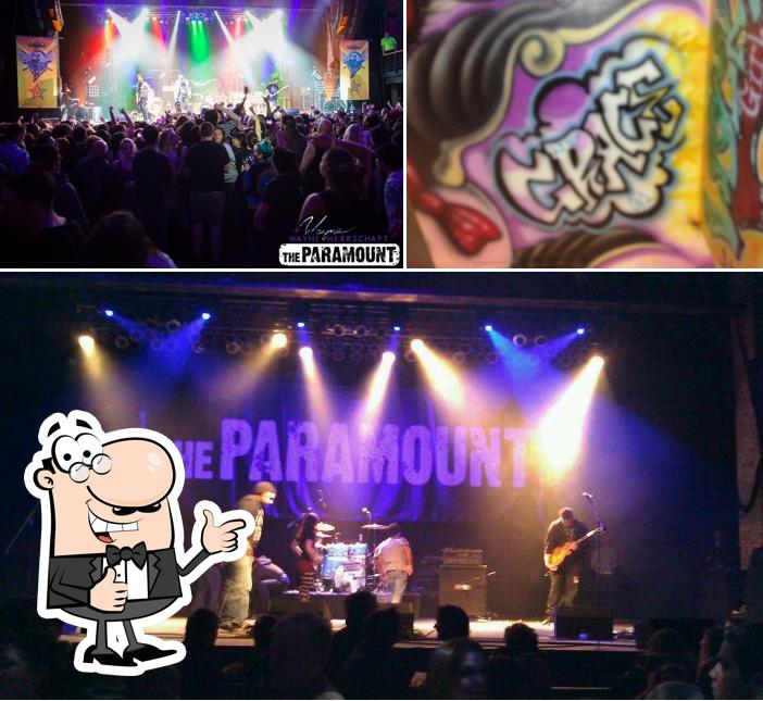 The Paramount in Huntington - Restaurant reviews