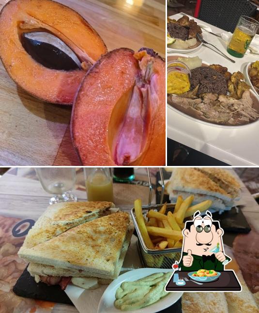 RESTAURANTE EL GUAJIRO, Vecindario - Menú del restaurante, precios y ...
