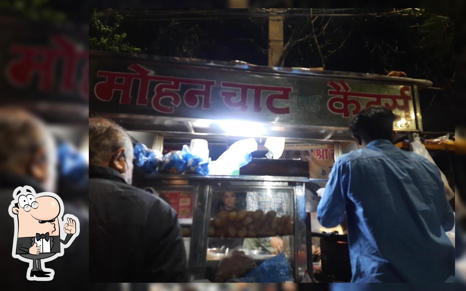 Mohan Chat and Caters Mohan Burger, New Delhi - Restaurant reviews