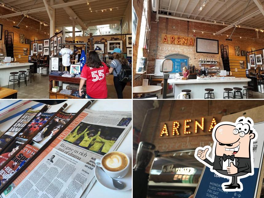 Arena Coffee Bar in Toronto - Restaurant reviews