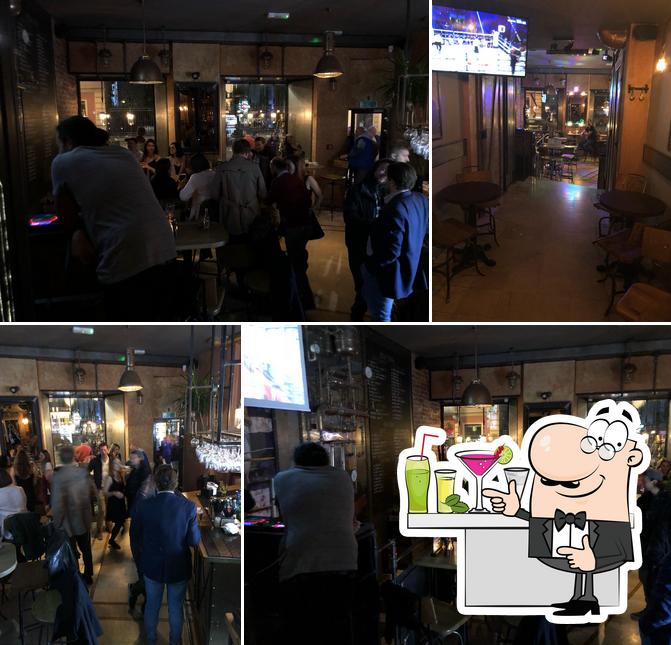 Mezza Lounge & Bar, Varsovia, Nowy Świat 19 - Opiniones del restaurante