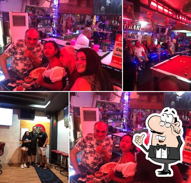 Jade Bar, Pattaya, WVJP+VG4 ถนนทางเข้าหมู่บ้านโกลเด้นมาบประชันเลควิว ...