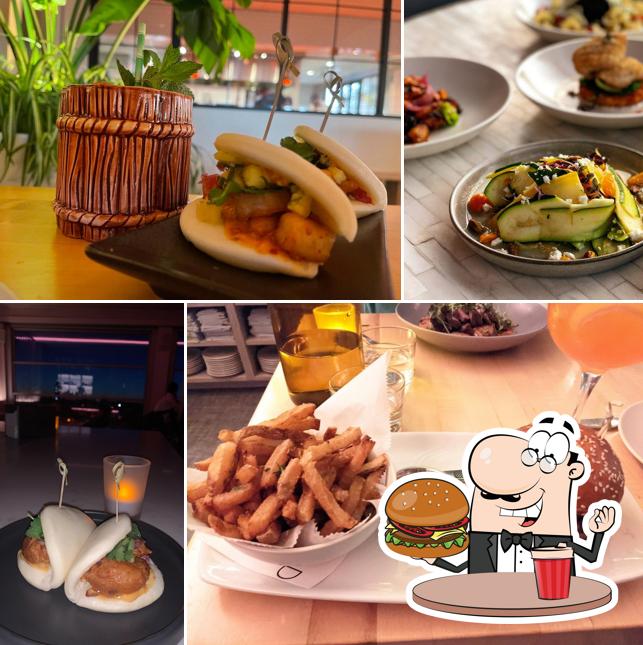 Pub y bar Santo Cielo, Naperville - Opiniones del restaurante