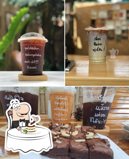 รู้งี้ Slow bar cafe, Khon Kaen - Restaurant reviews