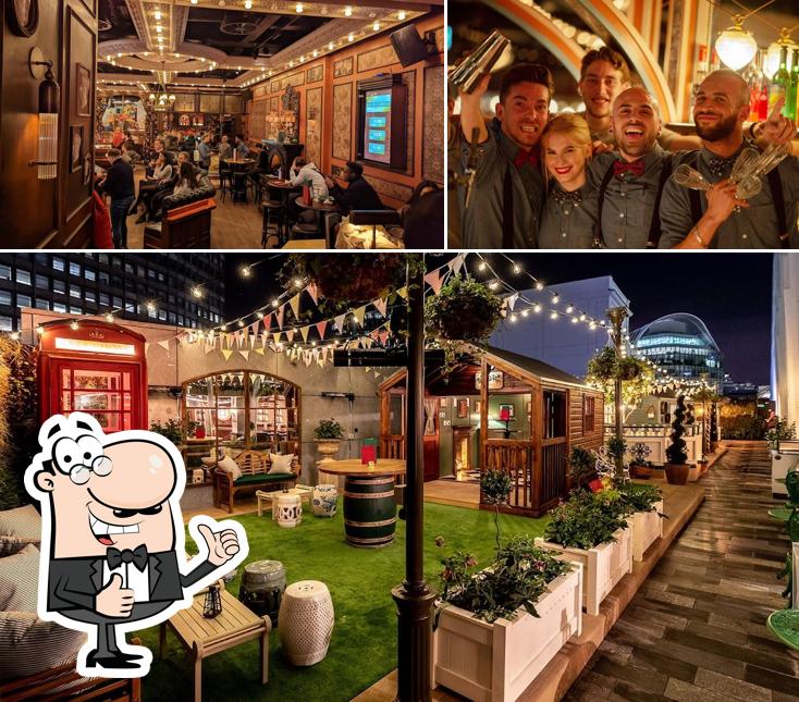 Flight Club Victoria, London - Restaurant menu, prices and reviews