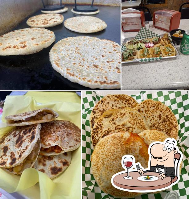 DGO Mexican Grill in Commerce City - Restaurant menu and reviews