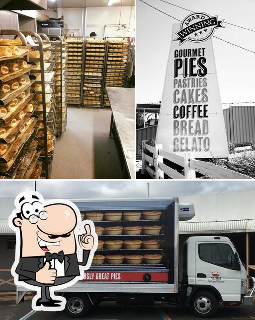 Pinjarra Bakery (Maddington) in Maddington - Restaurant menu and reviews