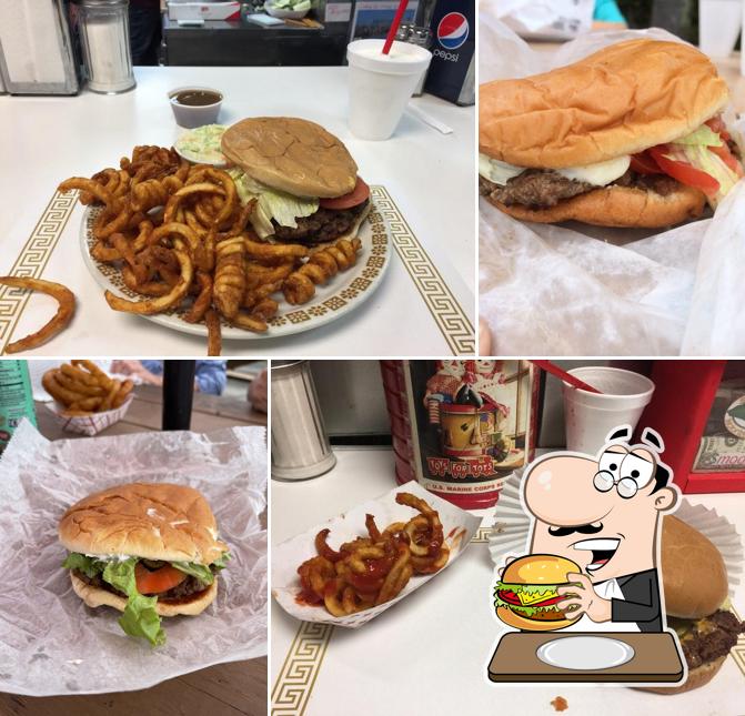 Clyde's Drive-In, Manistique - Restaurant menu, prices and reviews