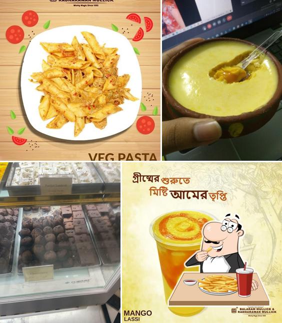 Balaram Mullick & Radharaman Mullick restaurants in Kolkata, spring ...