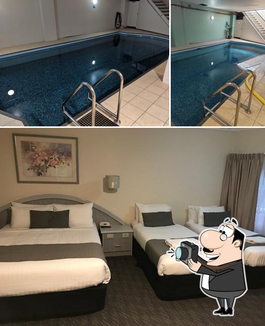 Adelaide Royal Coach in Kent Town - Restaurant menu and reviews
