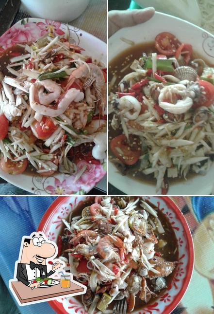 Restaurante พอลล่าตำนัว, Nong Ruea - Opiniones del restaurante