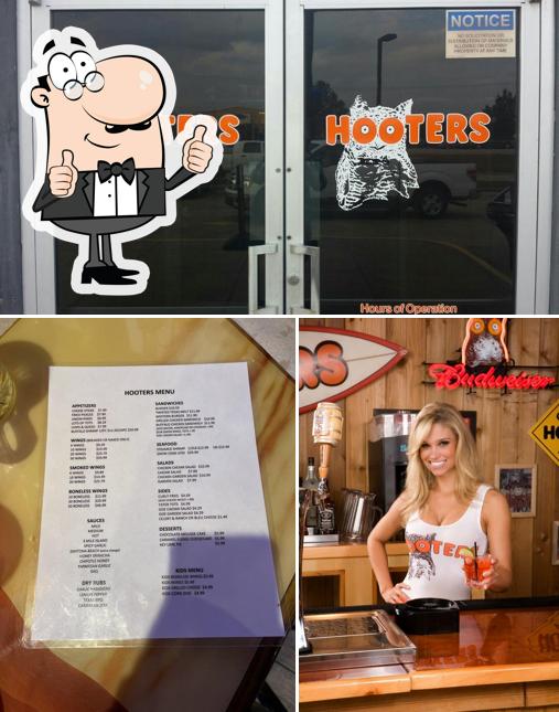 Hooters, 6454 Siegen Ln in Baton Rouge - Restaurant menu and reviews