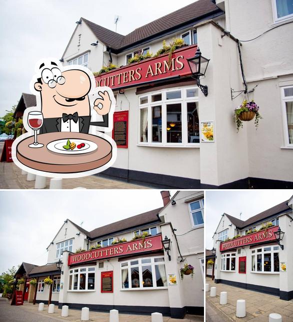 Woodcutters Arms, Southend-on-Sea - Restaurant menu, prices and reviews