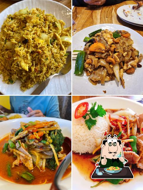 Red Basil Thai Cuisine, Victoria Park - Restaurant menu, prices and reviews