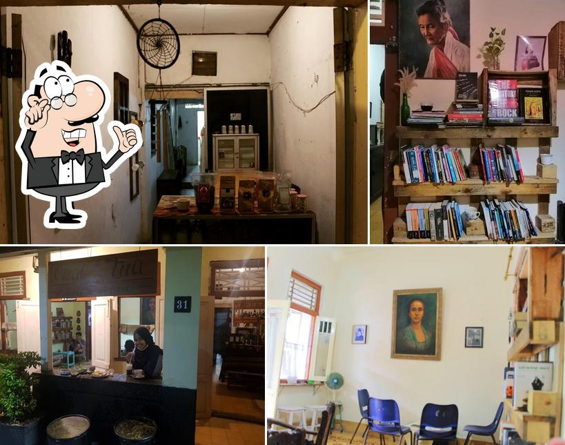 Omah Tua Coffee & Library cafe, Surabaya, Jalan Bubutan Gang ...