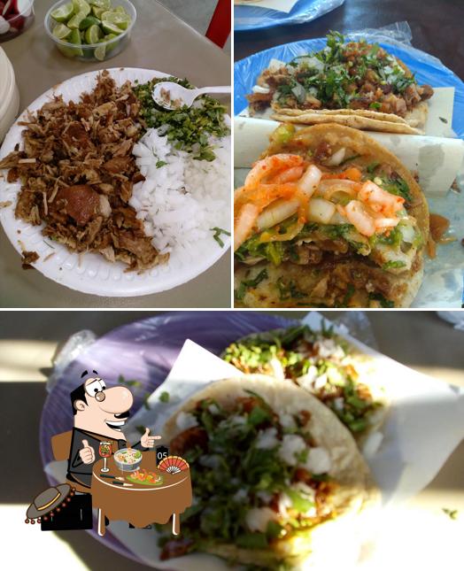 Carnitas Los 3 Cochinitos comida rápida, Tijuana — carta, precios y ...