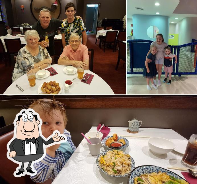 Ming Dragon, 14 Mingara Dr in Tumbi Umbi - Restaurant menu and reviews