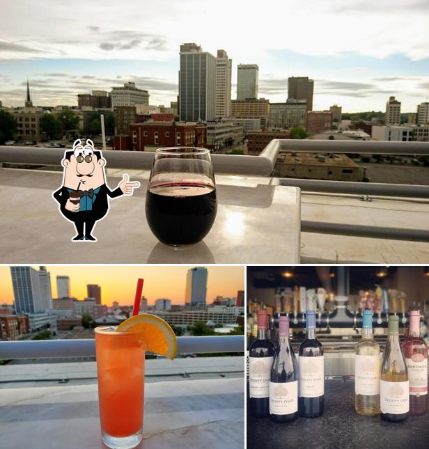 Agasi 7: Rooftop Bar + Kitchen in Little Rock - Restaurant menu and reviews