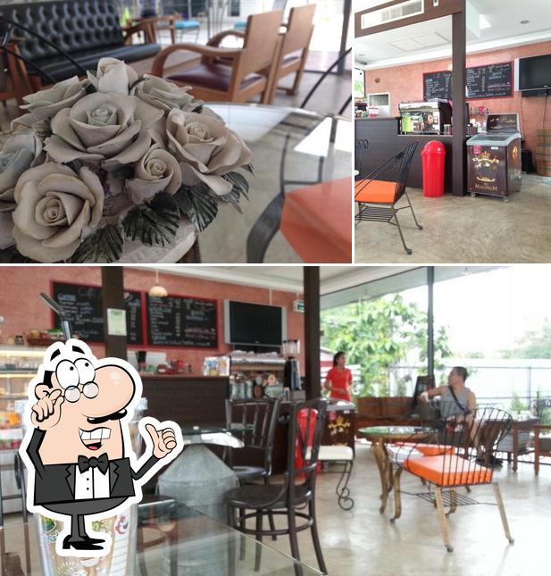 Cafe Amor x Car Care, Bangkok - Restaurant reviews