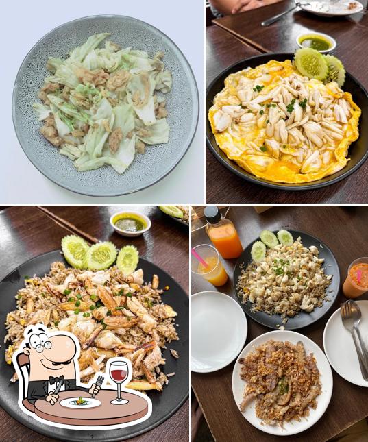 Here Hai (Original shop), Bangkok - Restaurant menu, prices and reviews