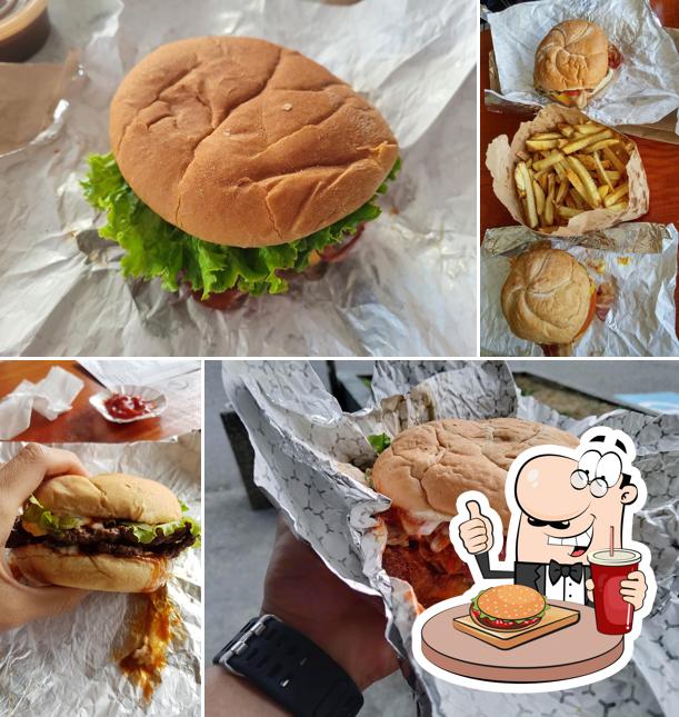 Texx Big Burger, Surrey - Restaurant menu, prices and reviews