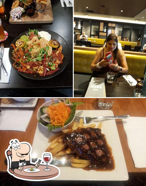 Hallam Hotel, Hallam - Restaurant menu, prices and reviews