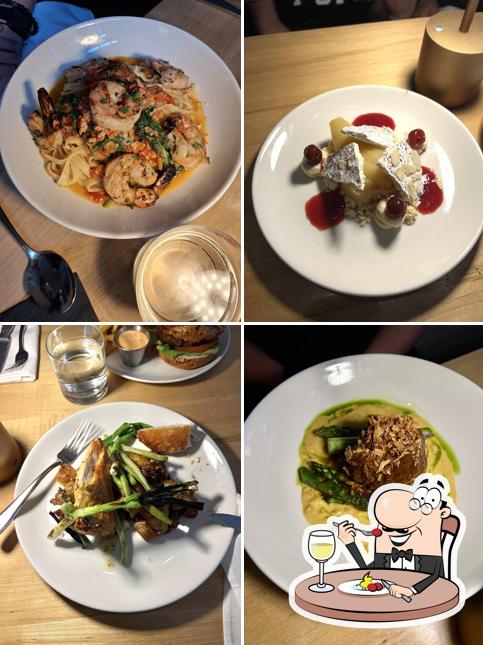 The Diplomat in Hamilton - Restaurant menu and reviews