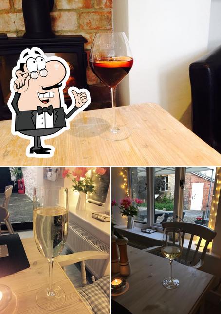 Axminster Arts Café, Axminster - Restaurant menu, prices and reviews