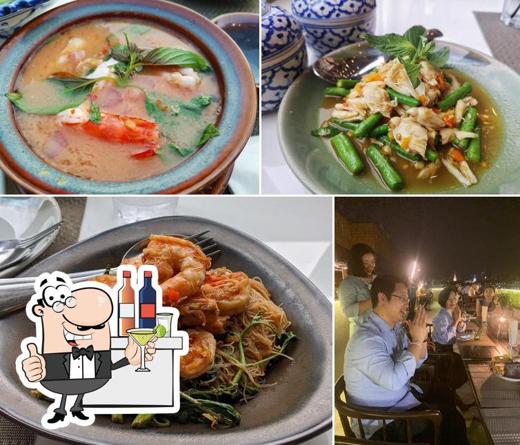 Chom Arun, Bangkok, Sanam Chai - Restaurant menu, prices and reviews