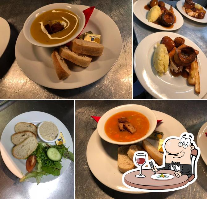Wellington Hotel in Howden - Restaurant reviews
