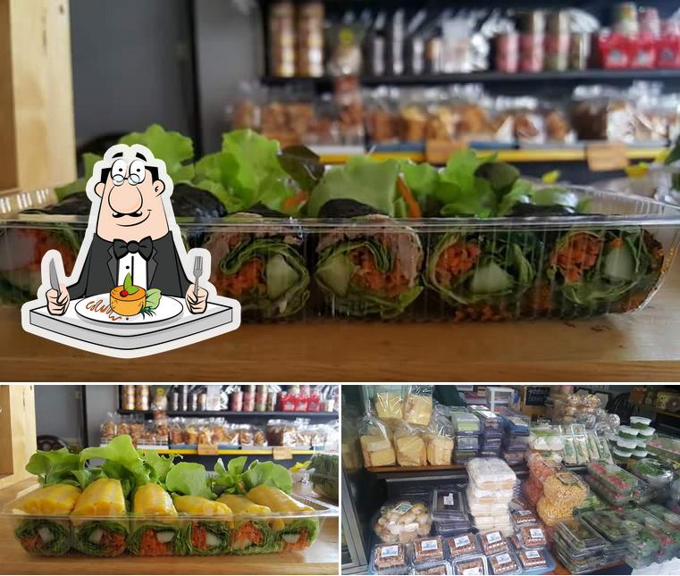 กิมไล้ คอฟฟี่ cafe, Si Racha - Restaurant reviews