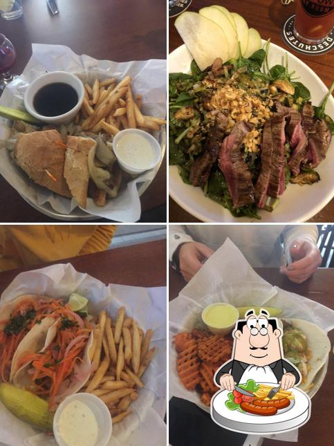 The Ruby Owl Tap Room, Oshkosh - Restaurant menu, prices and reviews