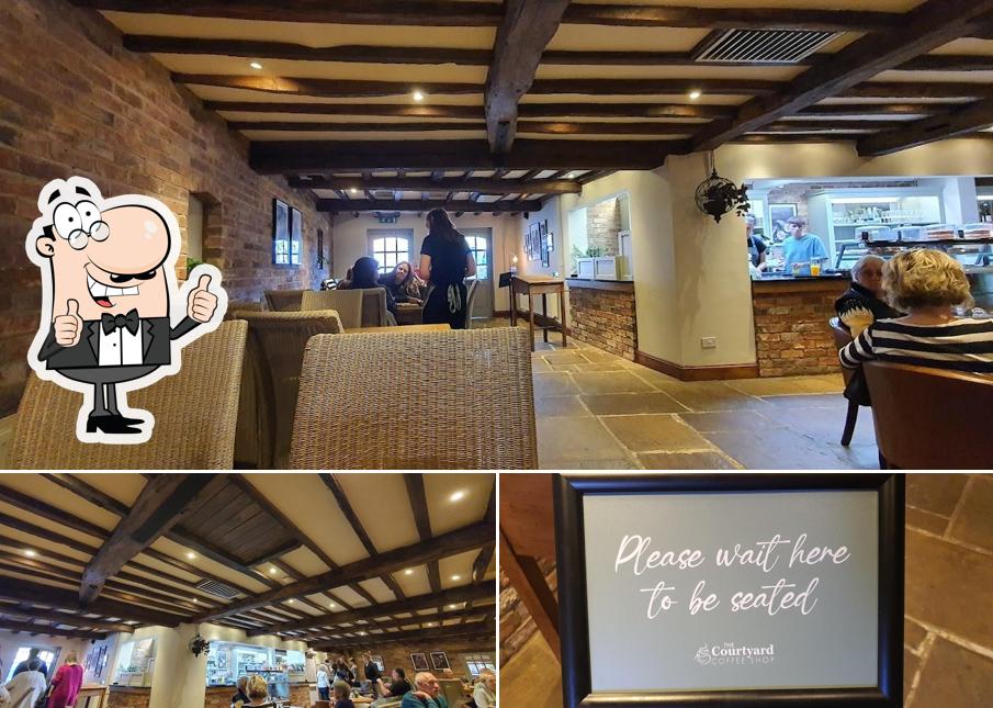 The Courtyard Coffee Shop in Oakham - Restaurant reviews