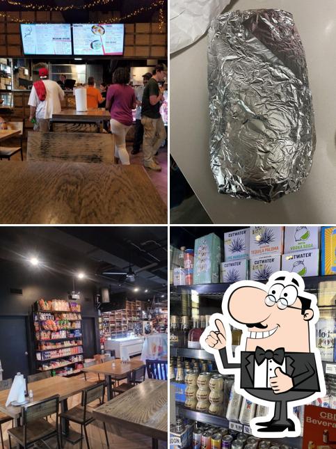 Martinez Supermarket in Chicago - Restaurant menu and reviews