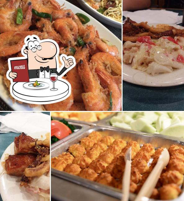 Elgin Buffet, 300 S McLean Blvd in Elgin - Restaurant menu and reviews