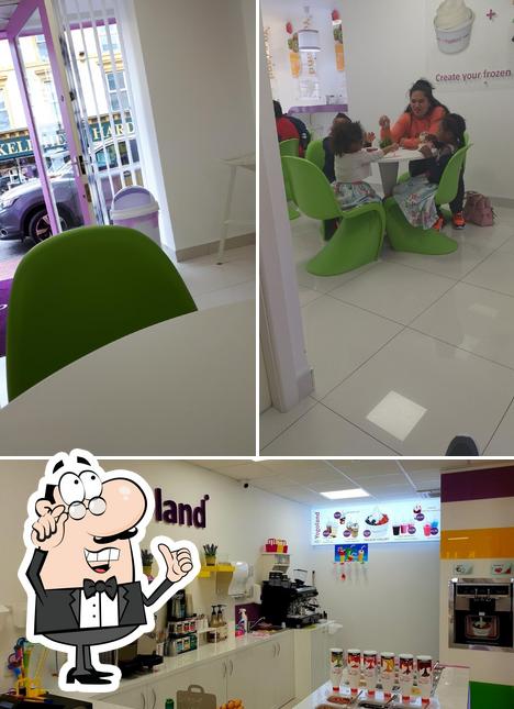 FroYo Land in Tralee - Restaurant reviews