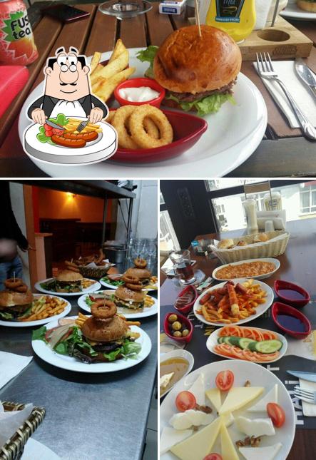 Roxanne Cafe& Bar, Ankara, 15 Temmuz Kızılay Milli İrade (Ankara Metro ...