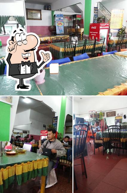 Rumah Makan Muslim Bundo Minang restaurant, Tiga Raja - Restaurant reviews
