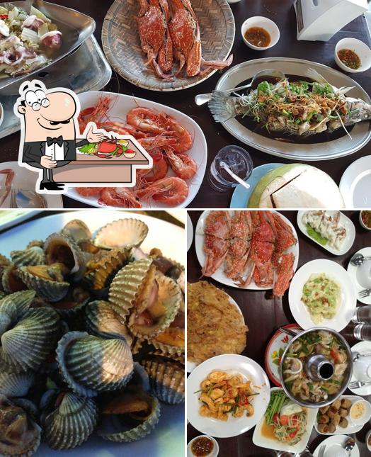 Pupen Seafood, Na Chom Thian - Restaurant menu, prices and reviews
