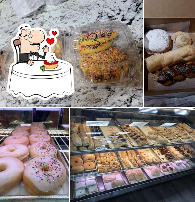 Las Villas Deli & Pastries, Cleveland - Restaurant menu, prices and reviews