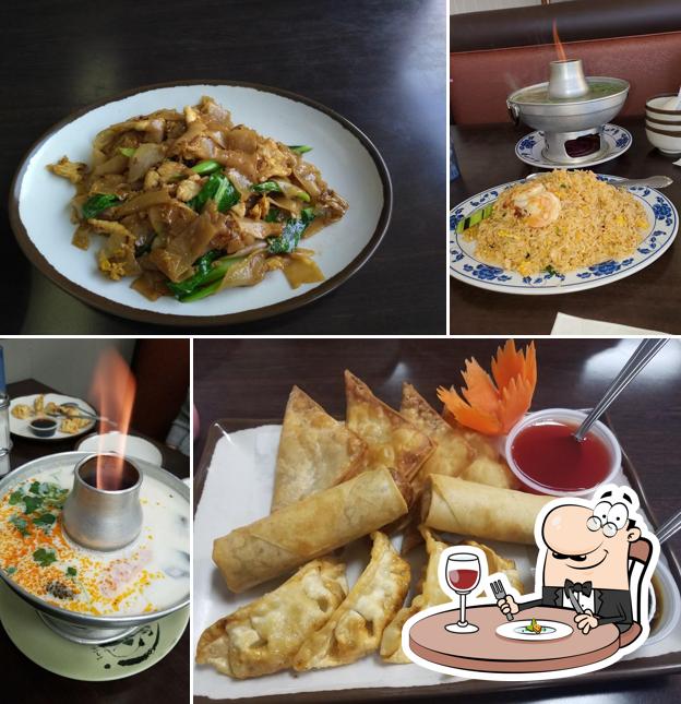 Happy Thai Restaurant in Long Beach - Restaurant menu and reviews