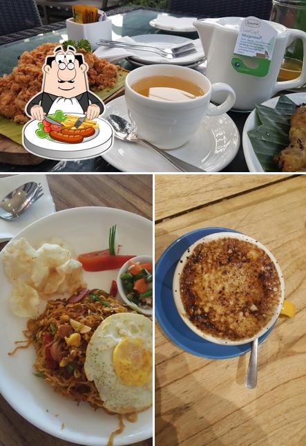 Roemah Kopi Wak Noer, Medan - Restaurant menu, prices and reviews