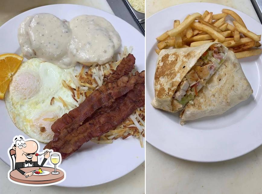 Corner Cafe, 102 N 2nd St in Peotone - Restaurant menu and reviews
