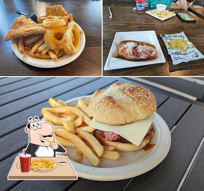 Kelly's Roast Beef Naples, Bonita Springs - Restaurant menu, prices and ...