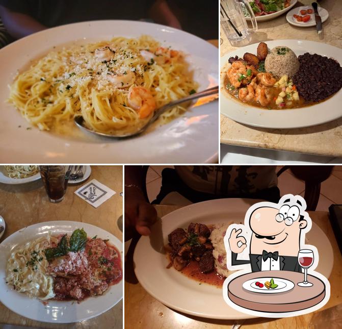 The Cheesecake Factory, 1000 Ross Park Mall Dr in Ross Township ...