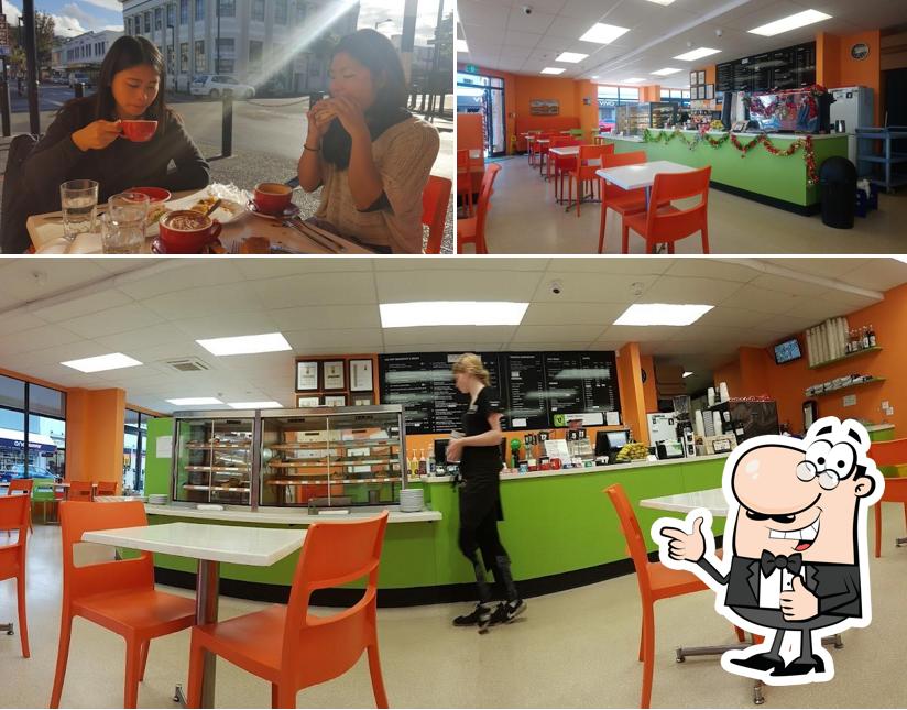Angkor Wat Kiwi Bakery & Cafe, Dalton St in Napier - Restaurant reviews