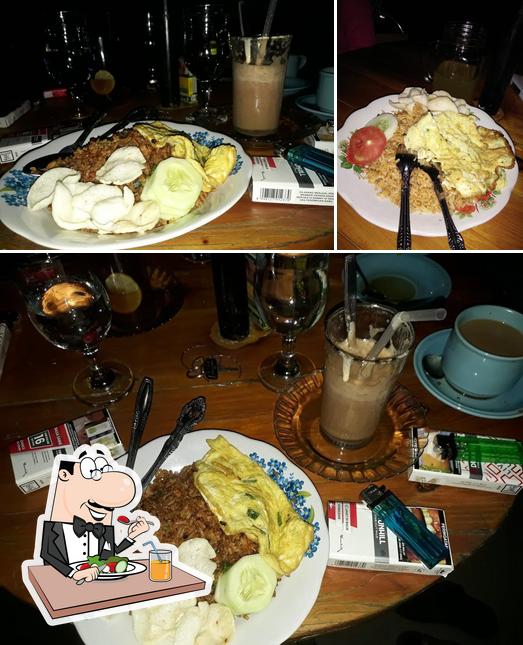 Cafe Repto, Tanjung Anom - Restaurant reviews